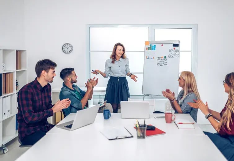 Liderazgo gerencial: Claves para inspirar y guiar a tu equipo